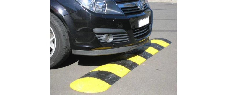 Learning Centre :: Learning Centre :: Understanding Speed Hump Standards